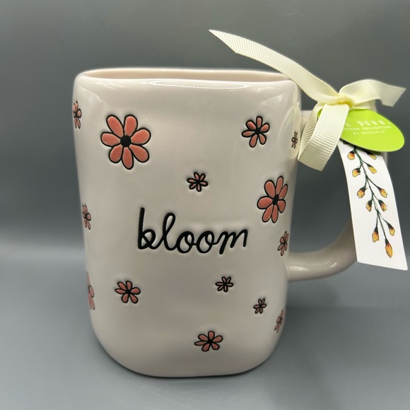 Rae Dunn | Dining | Rae Dunn Bloom Mug With Coral Pink Flowers Shabby ...